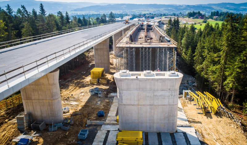 Building Highways and Preserving the Environment - Transfers Magazine